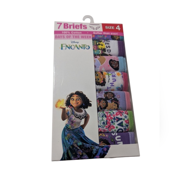 Disney | Accessories | Disney Encanto Girls Set Of 7 Days Of The Week ...